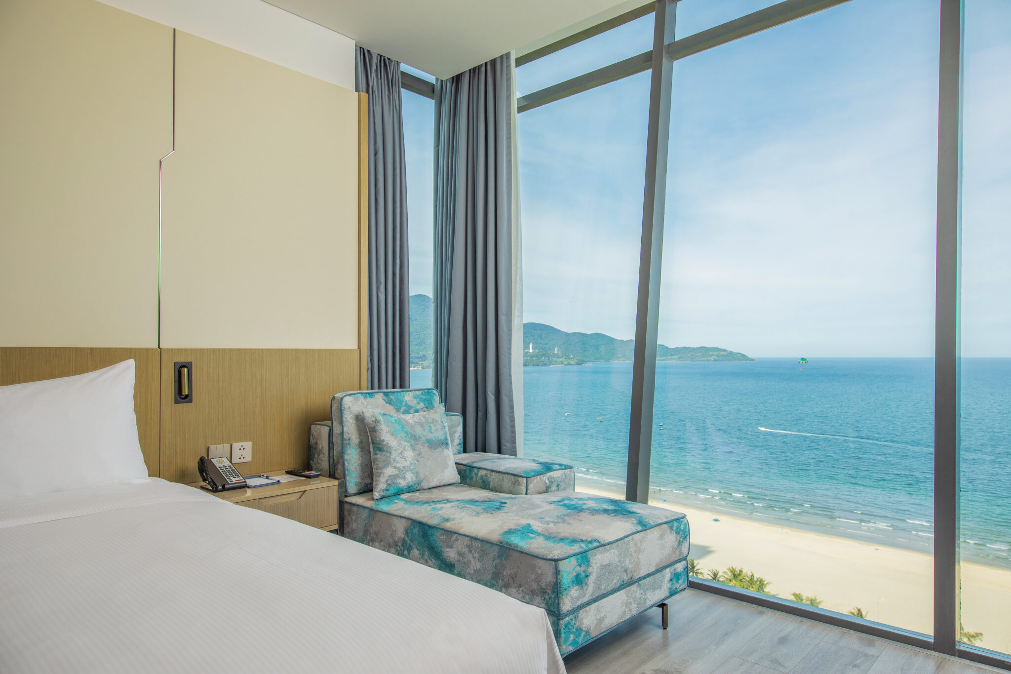 Discover Suite Ocean Front View Room Of Awaken Hotel